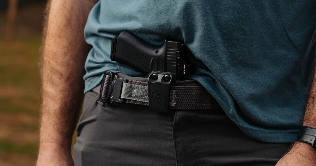 Must-Have EDC Gear for Survival Situations | Blue Alpha
